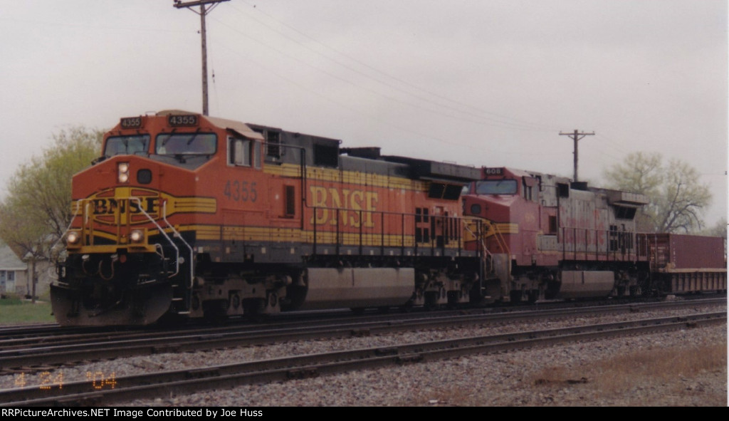 BNSF 4355 West